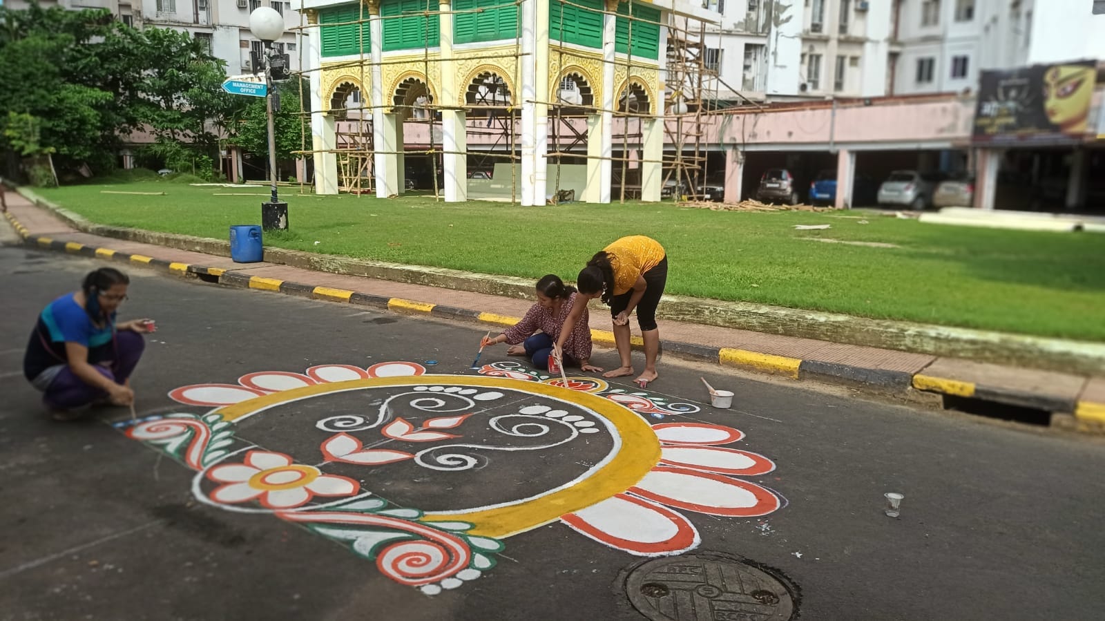 Mahalaya 2021: Kolkata Marks Festival With Colorful Rangolis At Dawn ...