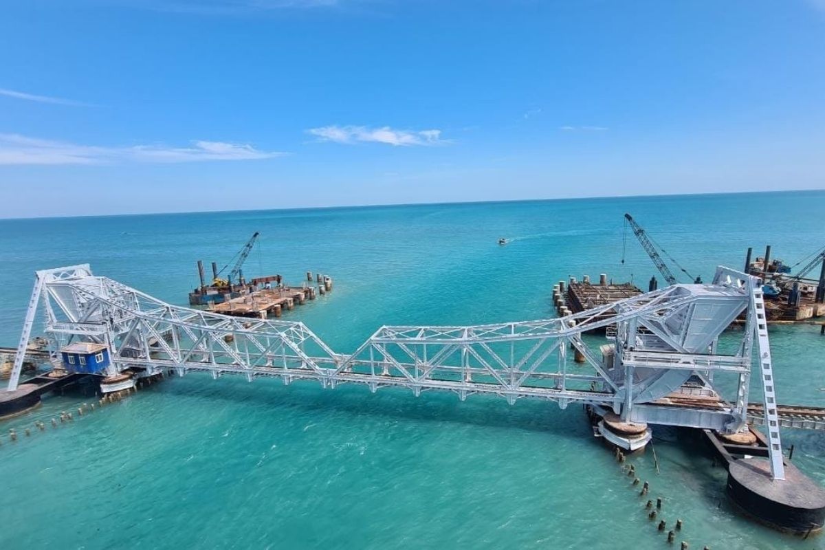 IN PICS | Ashwini Vaishnaw Shares Visuals of 'New and Improved' Pamban ...