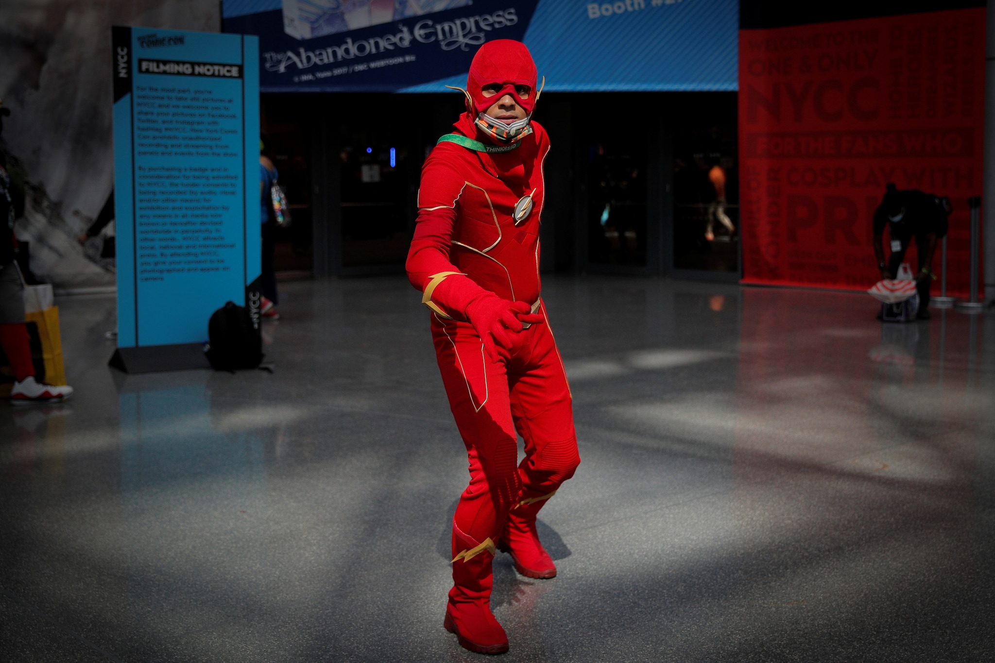 In Photos: The Colourful Costumes From Comic Con as it Returns to New ...