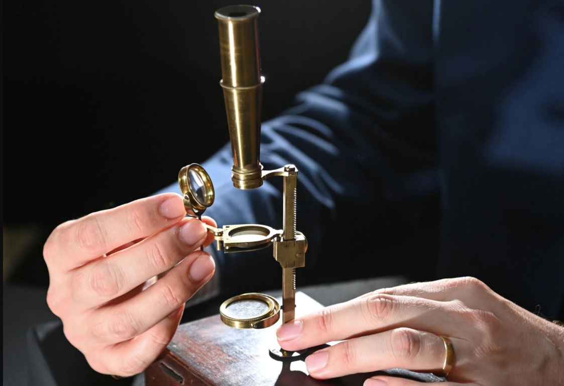 In Photos: Charles Darwin Family Microscope to be Sold at Auction - News18