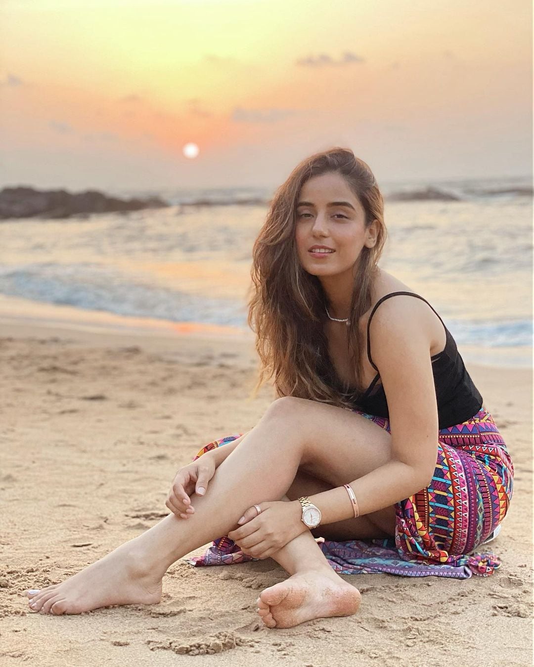 Srishty Rode Makes Heads Turn With Her Bold Photos, See The Diva Raise ...