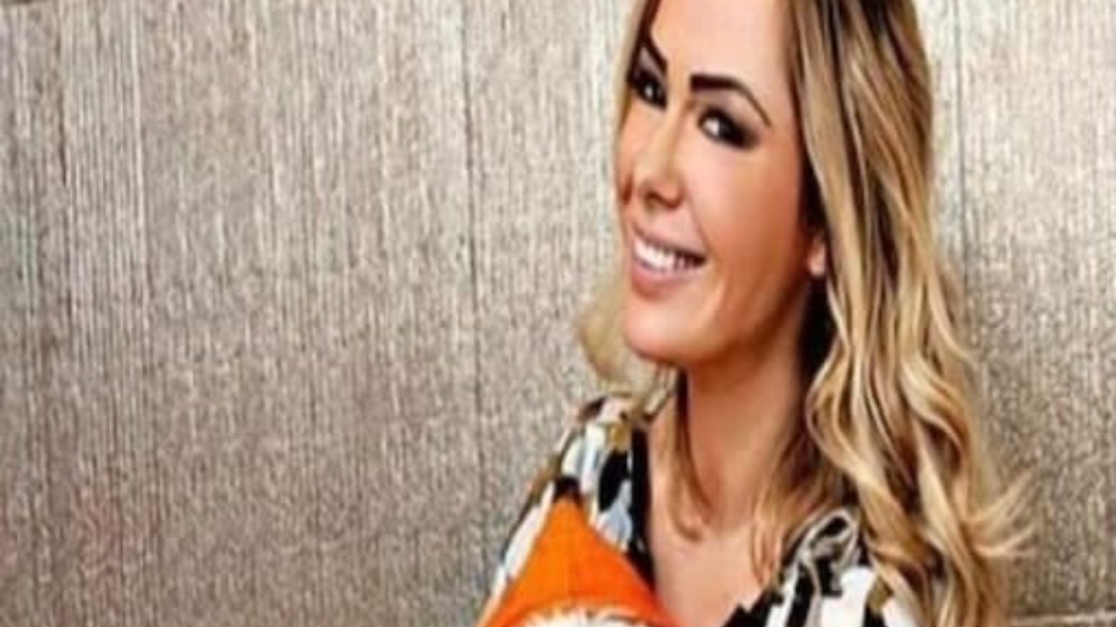 Playboy Model Ju Isen To Make Pet Dog Heir of Her Rs 15 Crore Wealth ...