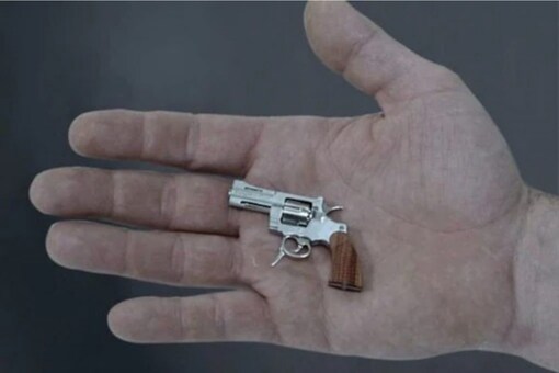 The World's Smallest Gun Costs Over Rs 5 Lakh and Weighs Just 19.8 ...