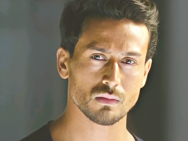 2 Years of War: Tiger Shroff Says the Film Forced Him to Increase His ...