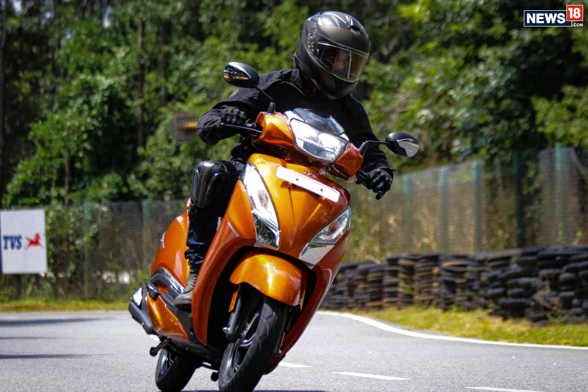 In Pics: TVS Jupiter 125 Scooter - Detailed Image Gallery of Design ...