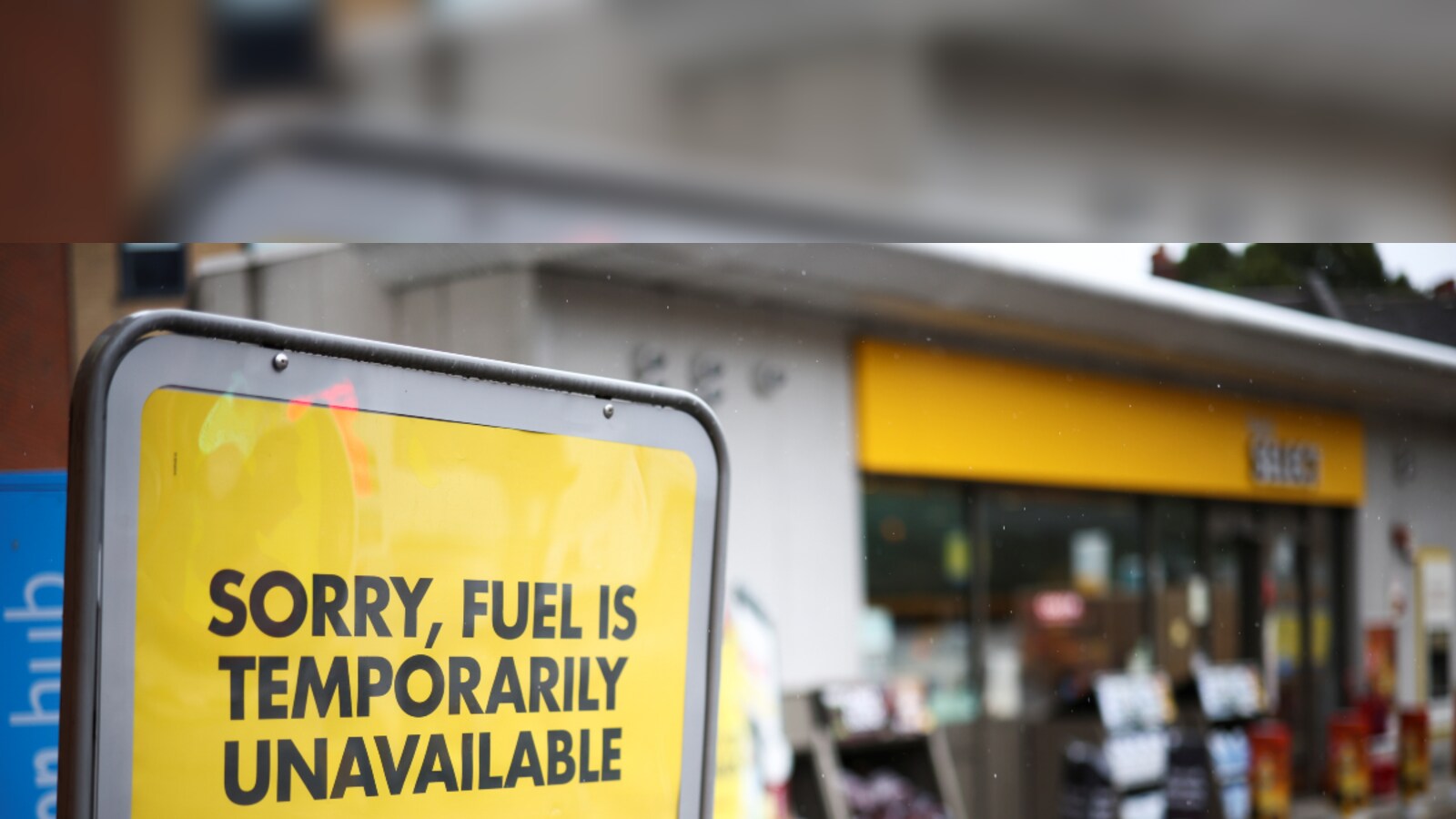 UK Traffic Cut to Lowest Since Lockdown As Fuel Crisis Halts Vehicles ...