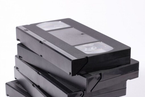 UK Man, Who Has Over 12,000 Retro VHS Tapes, Plans To Build Museum For ...