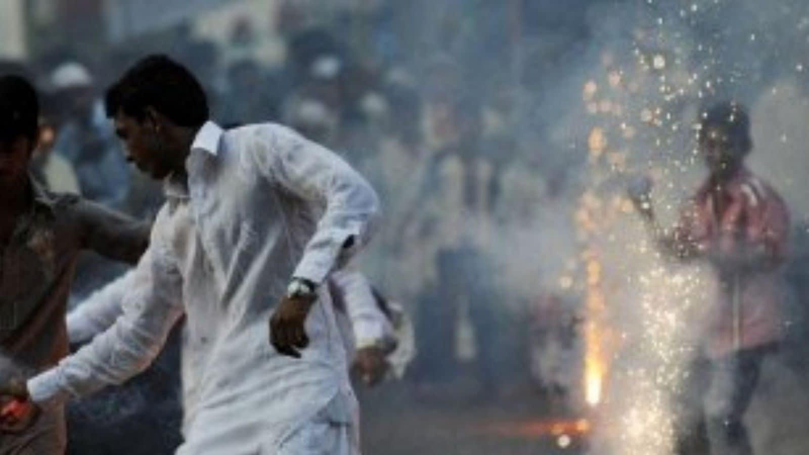 Explained: Are Green Crackers Really Pollution-free and Environment ...