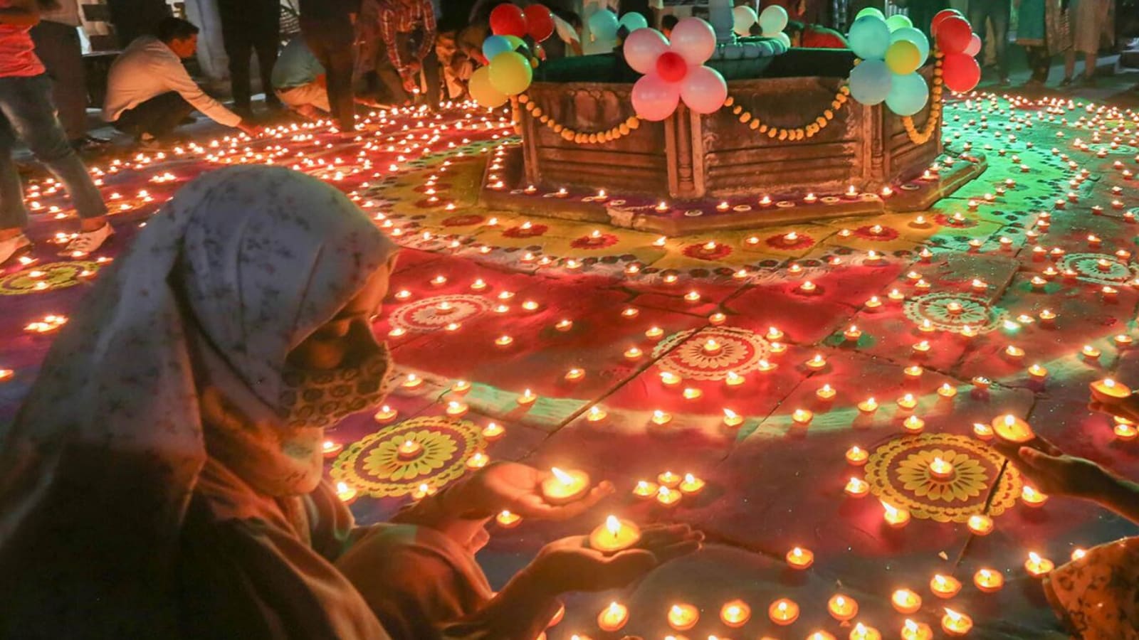 Firecrackers Ban, Covid Test, Tour to Kashmir: How States are Planning ...