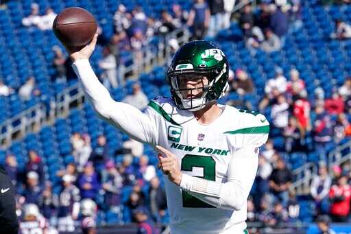 White Shines In Jets QB Spotlight As Wilson Heals, Supports