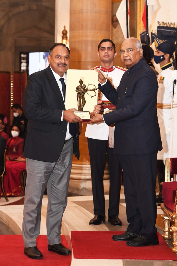 Sunil Chhetri, Neeraj Chopra and Others at Honoured Dazzling National ...