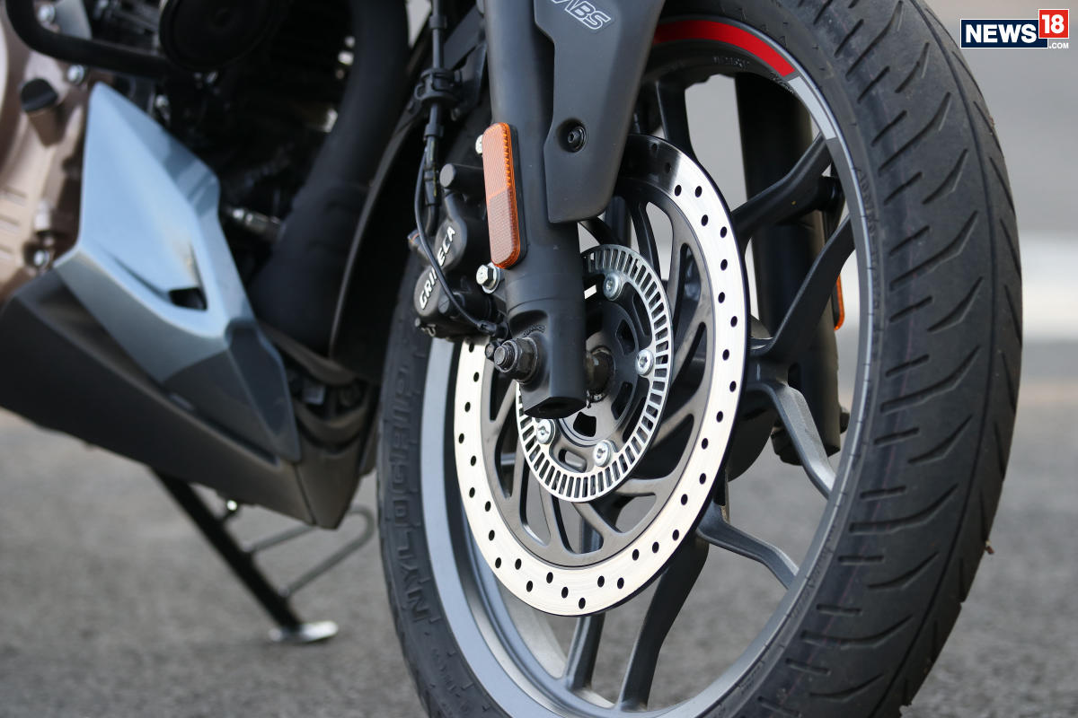 In Pics: Bajaj Pulsar N250 First Ride - Closer Look at Design, Features ...