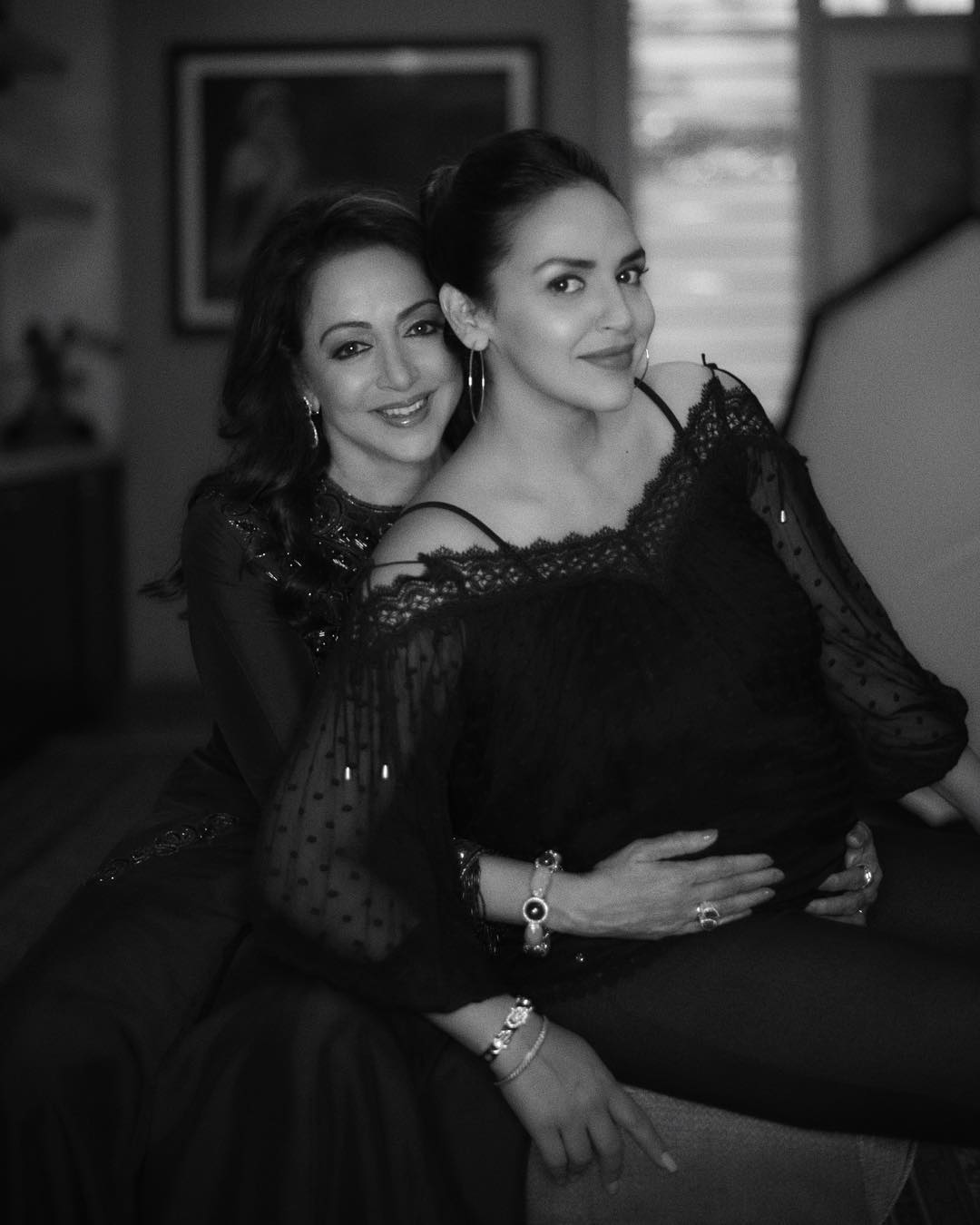 Happy Birthday Esha Deol: These Pictures Prove Her Lasting Bond With ...
