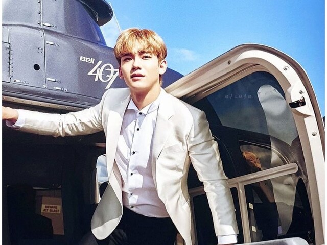 EXO Member Chen Discharged From Military Service, Fans Trend 'Welcome ...
