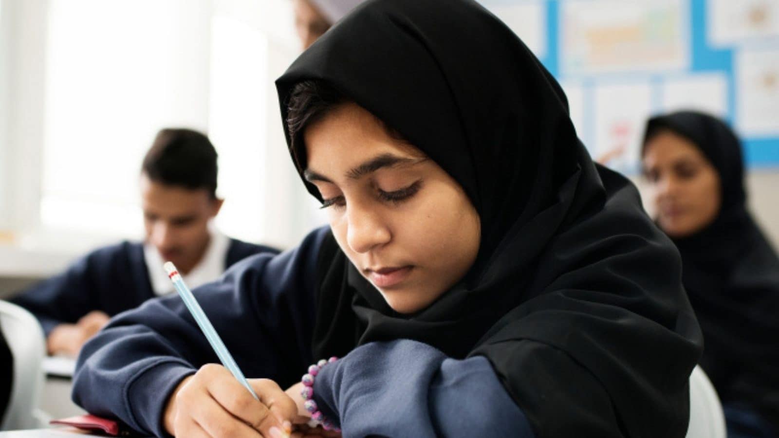 After a Year, Iraq Students Back in School as Pandemic Slows ...