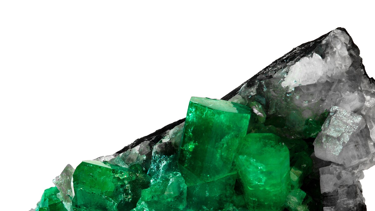 Massive 7,525 Carat ‘Chipembele’ Emerald Unearthed at Zambia Mine in ...