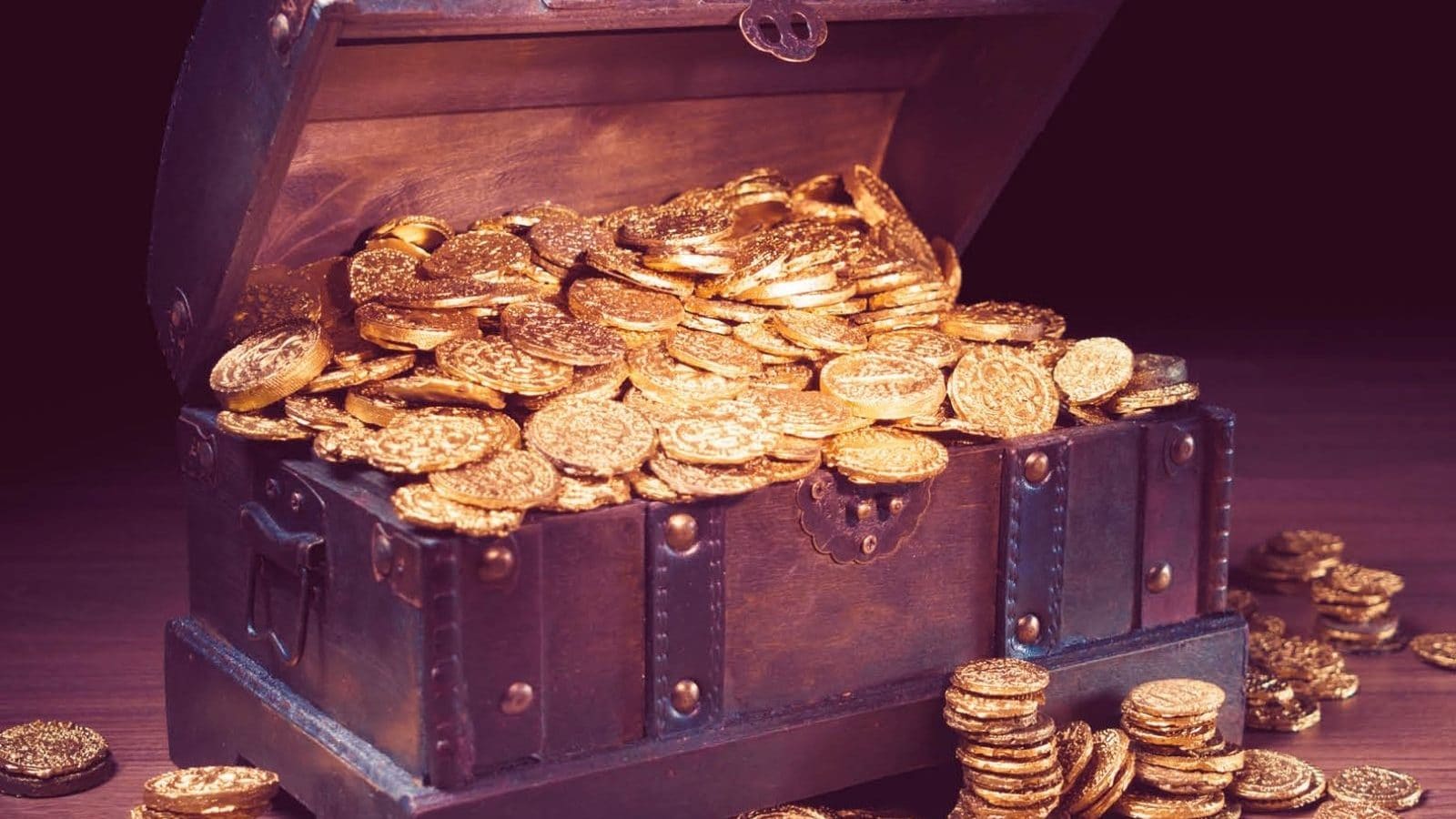 Here's How Much Money There Is in the World | In GFX - News18