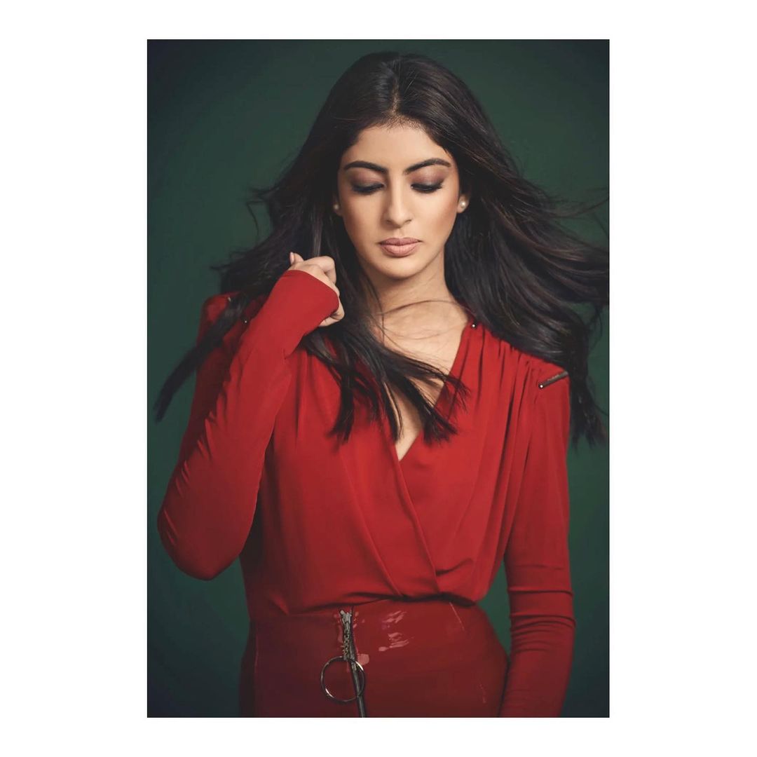 Amitabh Bachchan’s Granddaughter Navya Nanda Naveli's Best Instagram ...
