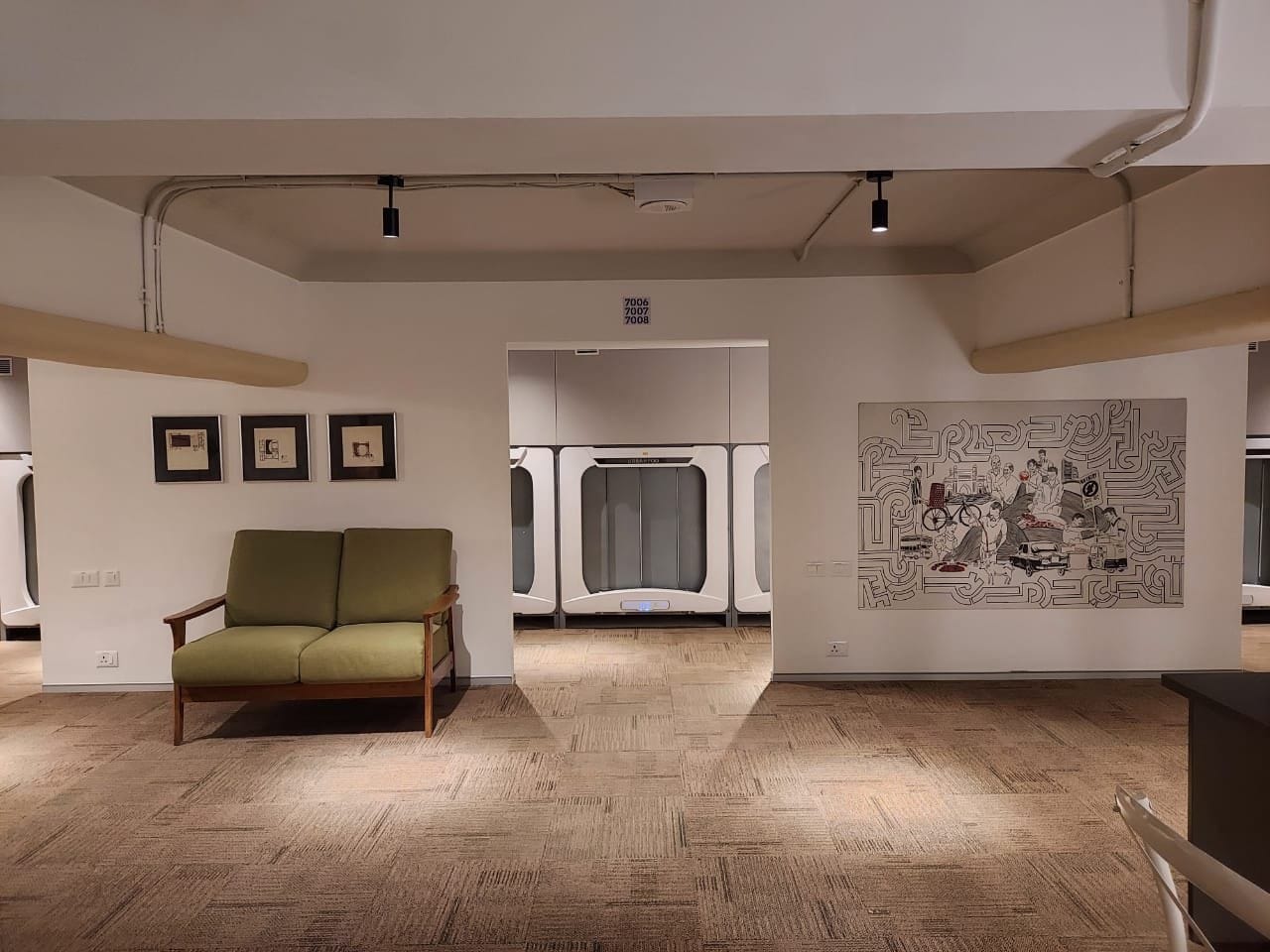 In Pics: Indian Railways’ First Pod Hotel at Mumbai Central - News18