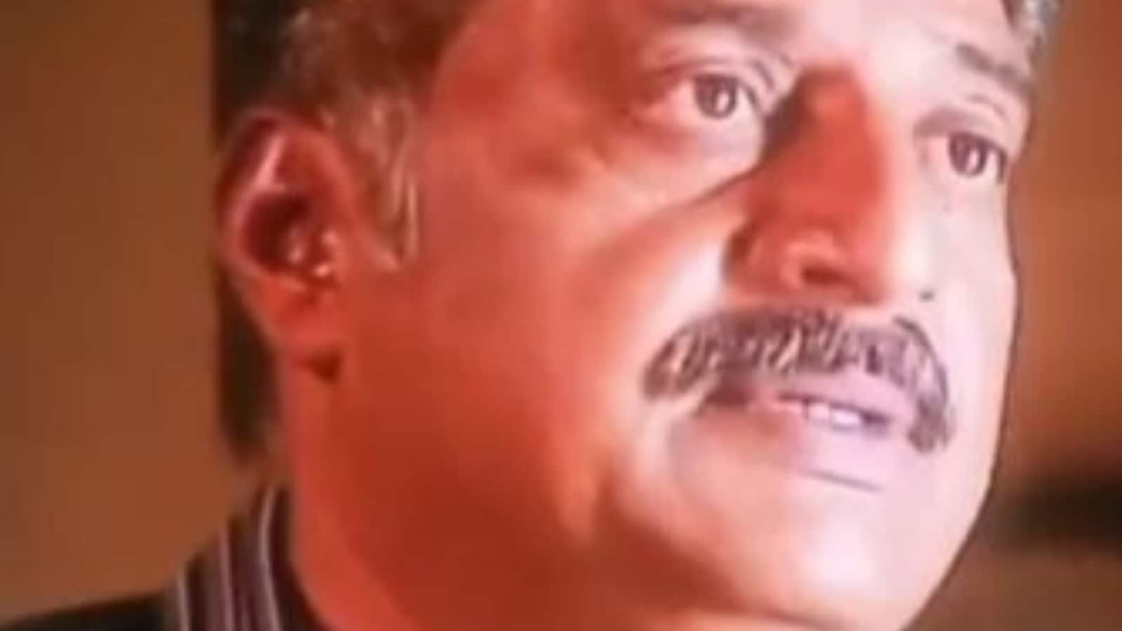 Prakash Raj Slapping Hindi-speaking Man in Tamil Film 'Jai Bhim' Sparks ...