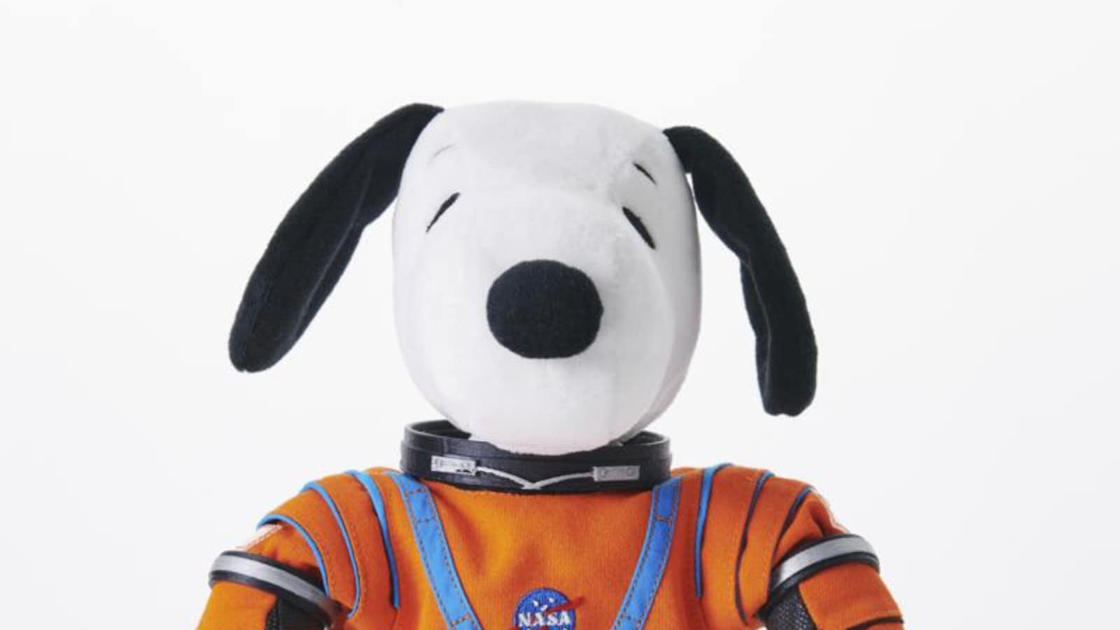 Astronaut Snoopy All Set to Blast Off into Space for NASA’s Artemis ...