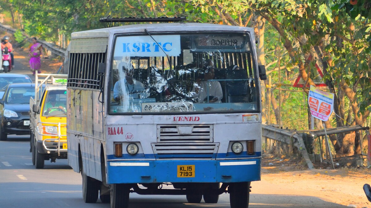 KSRTC Strike Begins, Disrupts Public Bus Services Services in Kerala ...