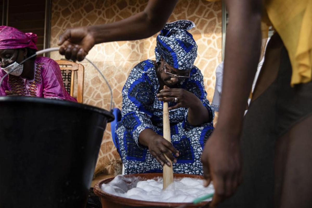 In Photos: Women Take Charge to Spread Awareness in Covid-hit Burkina ...