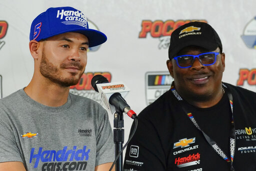 Larson Comes Full Circle With Hendrick In Winning 1st Title