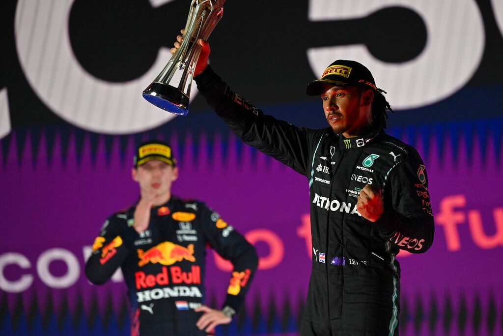 F1: Lewis Hamilton Wins Saudi Arabian Grand Prix after Collision with ...