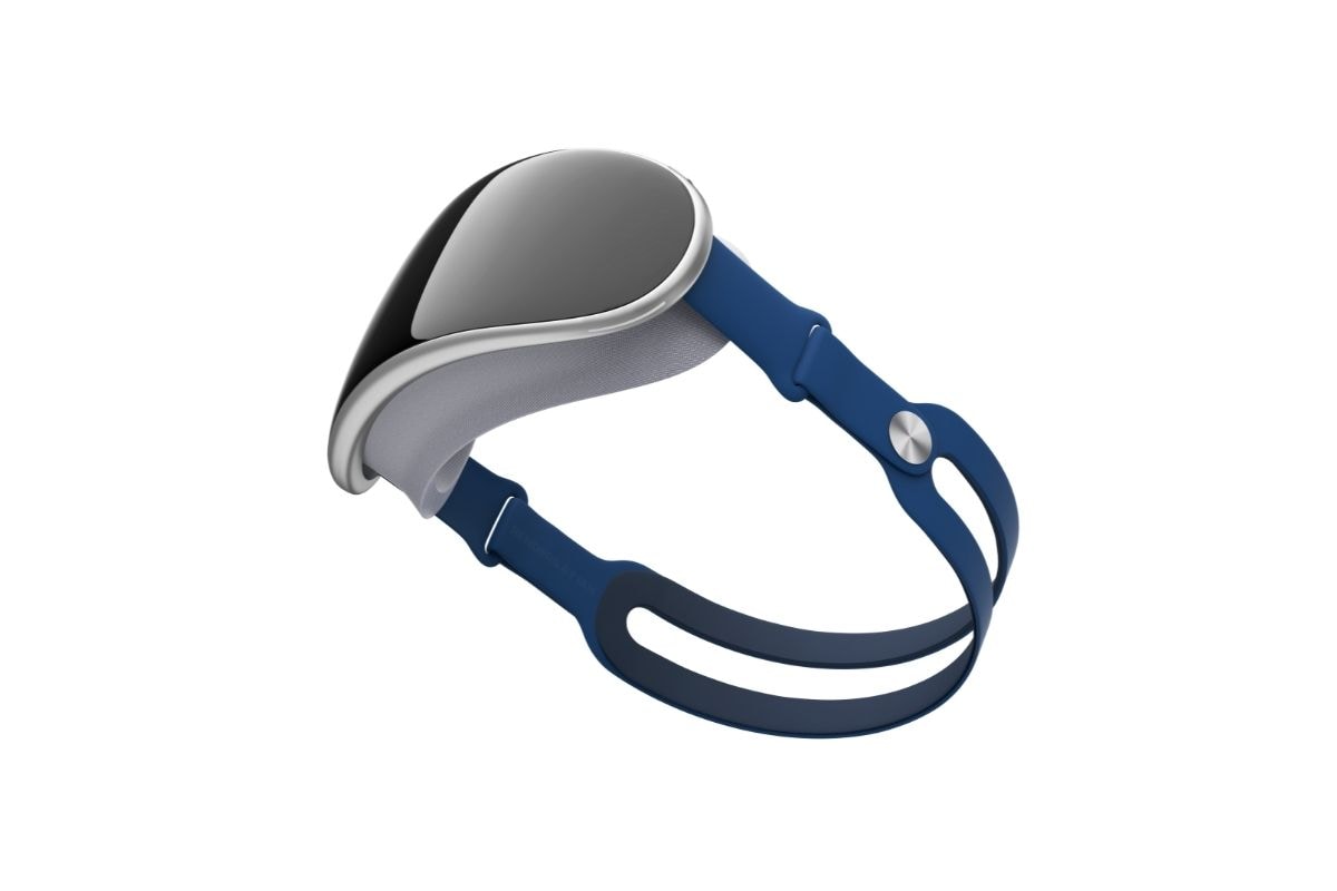 In Photos: Take A Look At Apple's Mixed Reality Headset In These ...