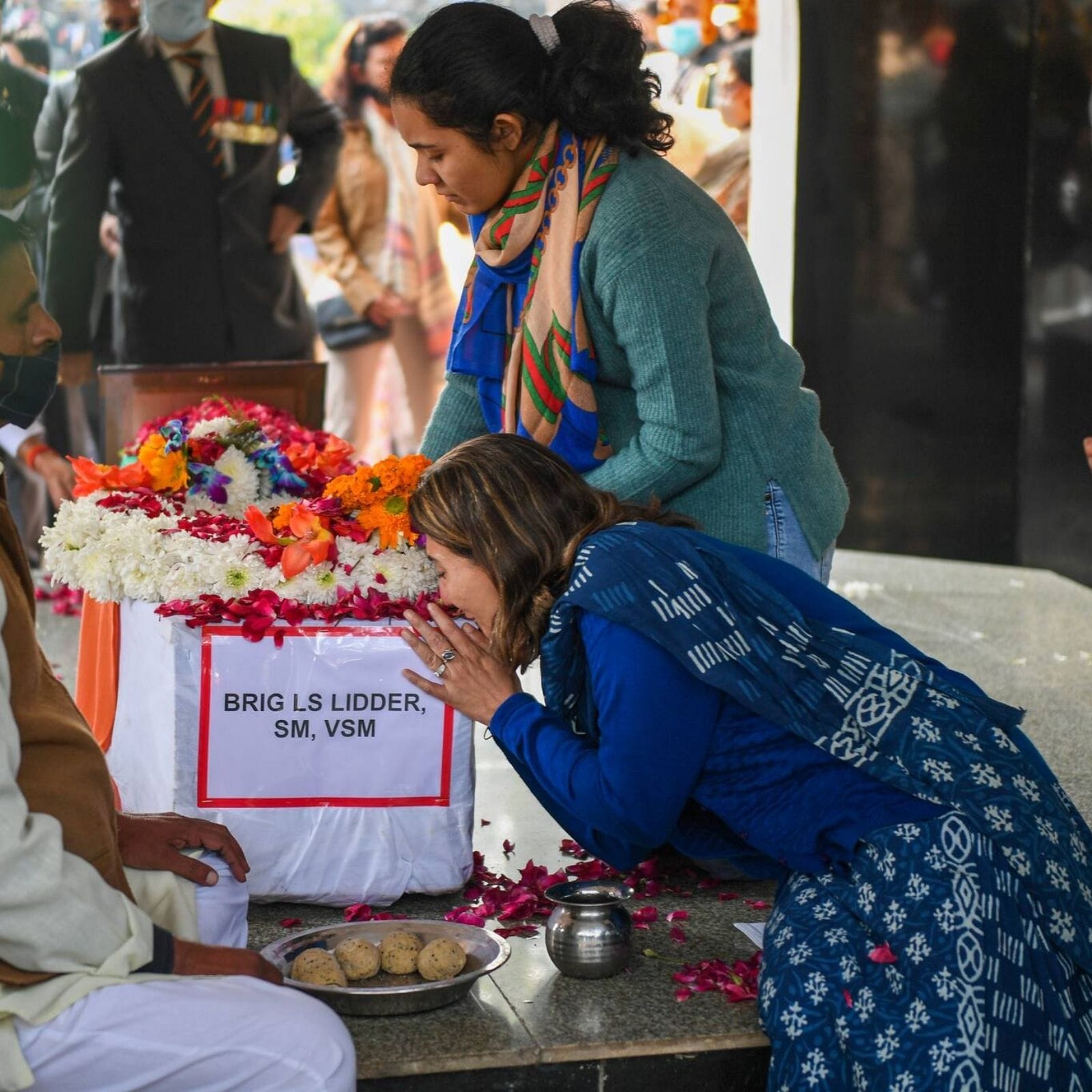 'My Hero, My Best Friend': Brigadier Lidder's Daughter, Wife Bid Him ...