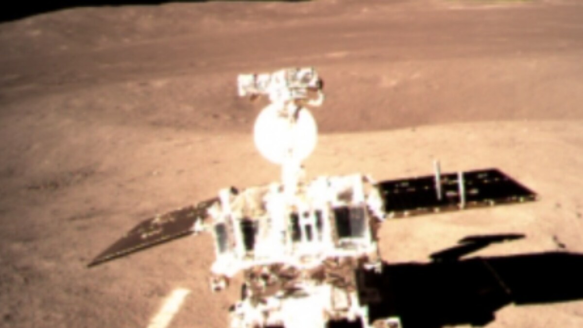 China’s Yutu 2 Rover Spots Cube-shaped ‘Mystery Hut’ on Far Side of ...