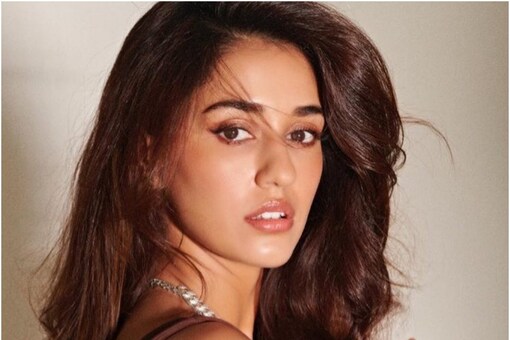 Disha Patani Leaves Tiger Shroff Speechless with Her Jaw-dropping Fit ...