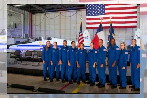 Indian-origin Anil Menon Among NASA's New Astronaut Trainees - News18