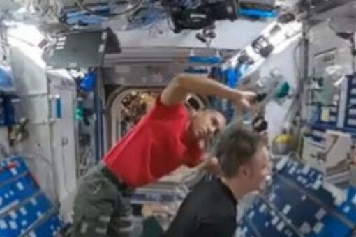 WATCH: This is How NASA Astronauts Get Haircut in 'Space Salon' Aboard ...
