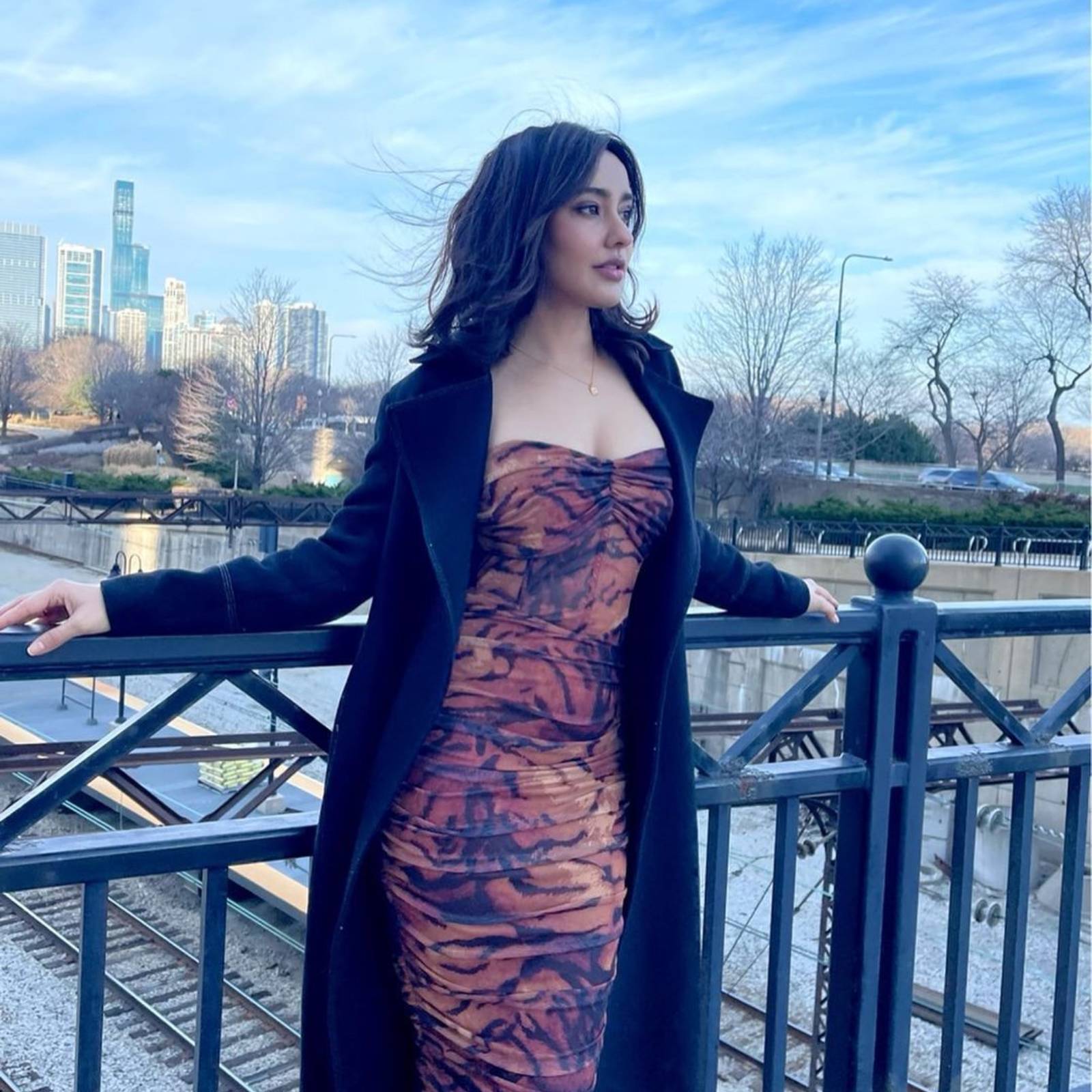 Neha Sharma Sets Internet On Fire In Unbuttoned Top And Leather Pants ...