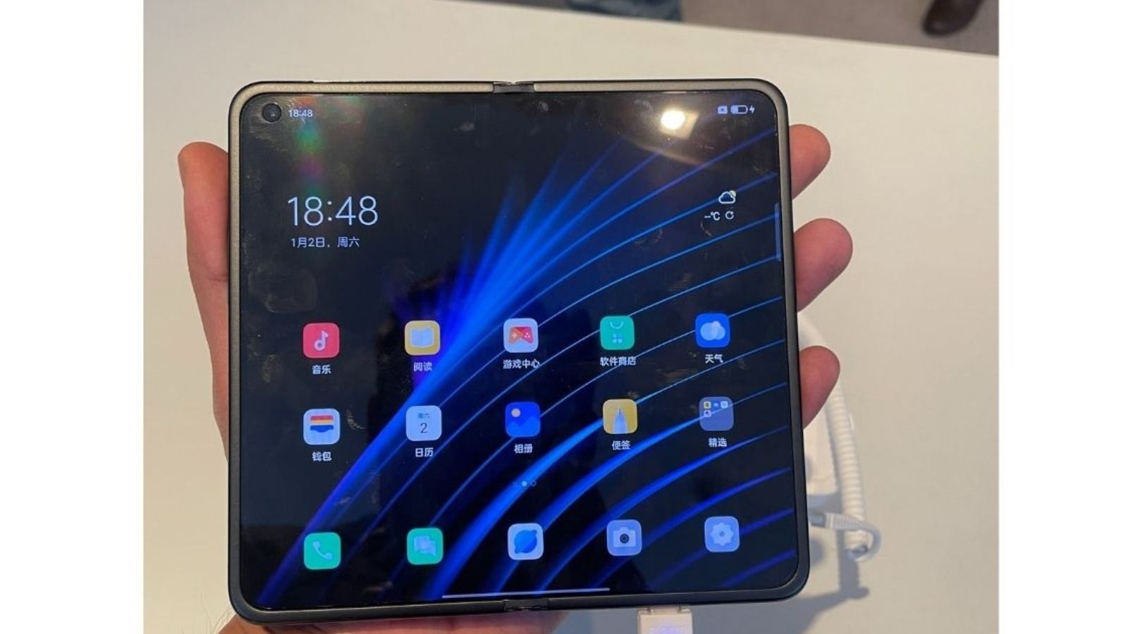 Here's How Oppo Find N Foldable Smartphone Looks in Real Life - News18