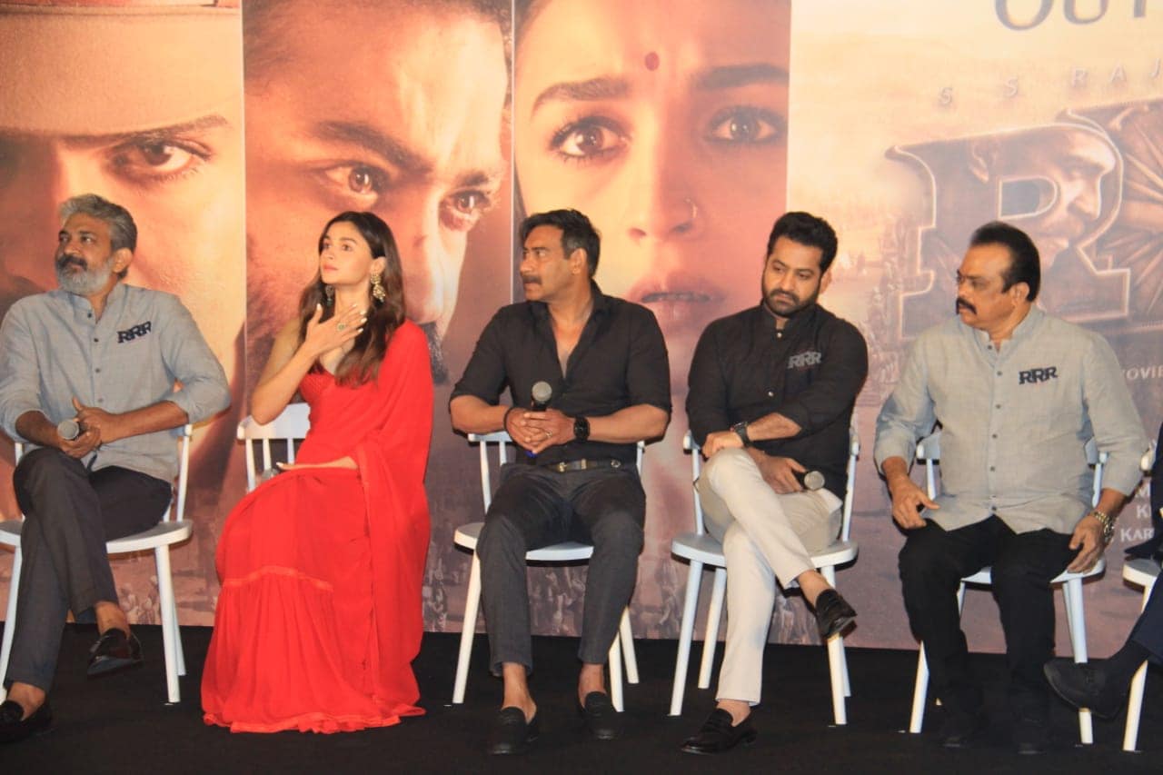 RRR Trailer Launch: Jr NTR, Alia Bhatt, Ajay Devgn, SS Rajamouli In ...