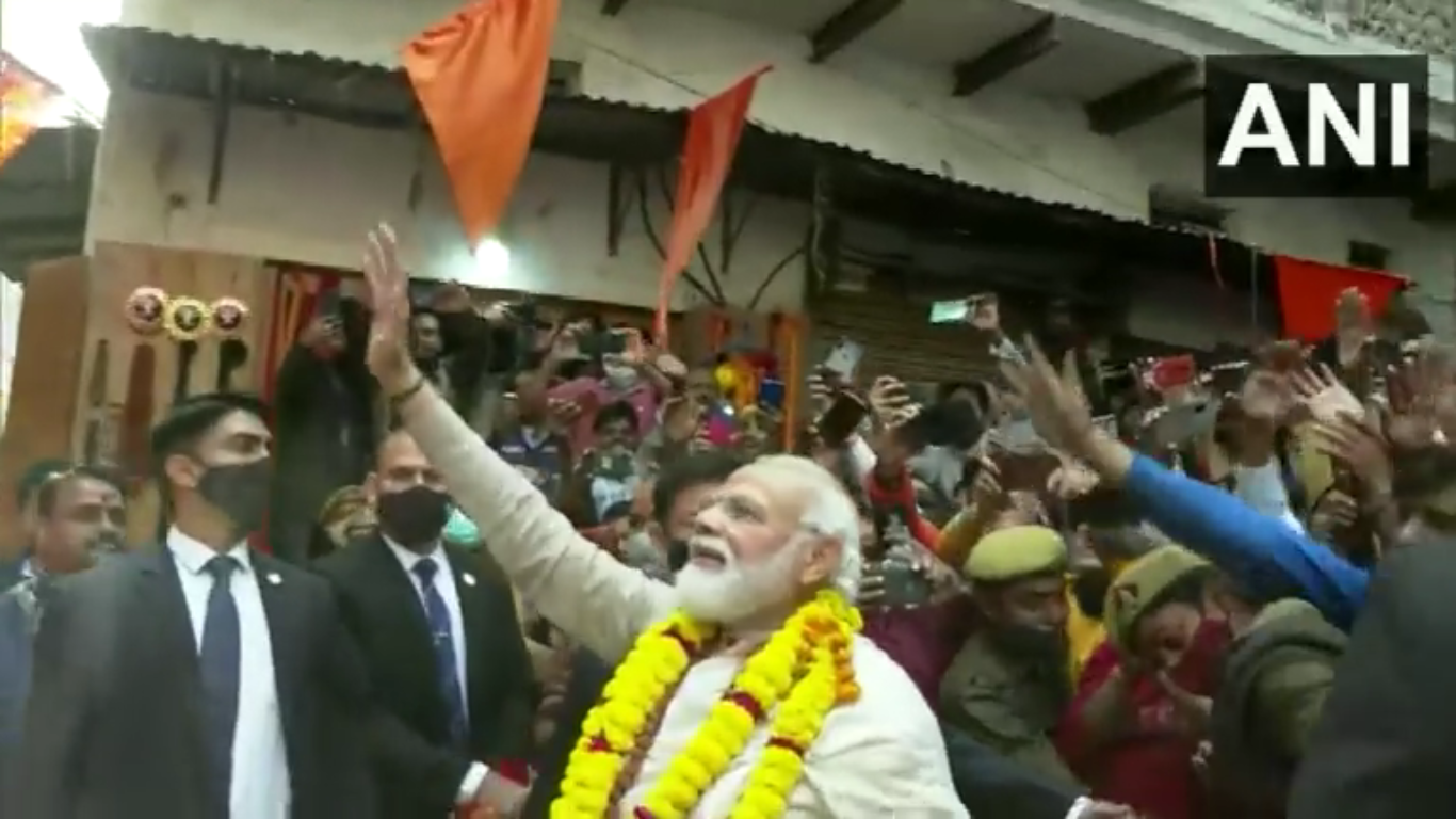 PM Modi in Varanasi for Kashi Vishwanath Dham Inauguration as BJP Puts ...