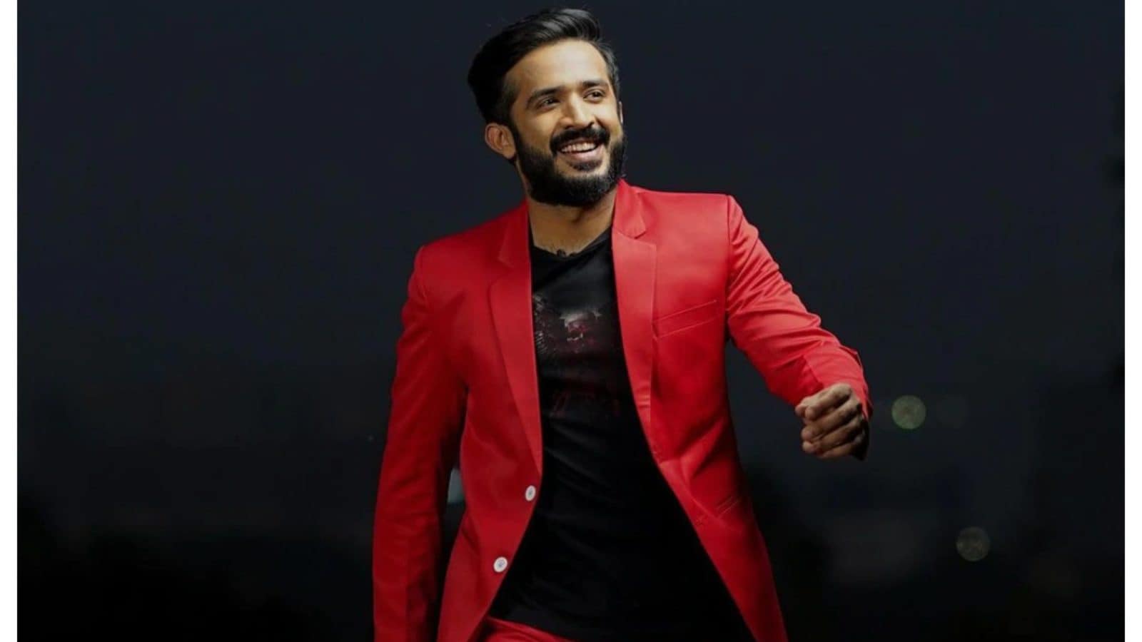 Ex-Bigg Boss Telugu Contestant Anchor Ravi Files Police Complaint ...