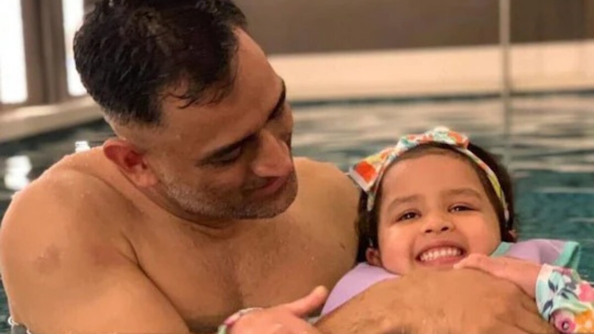 'Holiday': Picture of MS Dhoni's Daughter Ziva Takes Instagram by Storm ...
