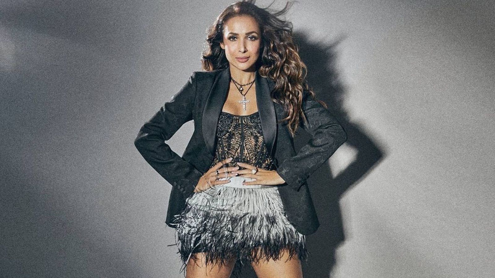 Malaika Arora Redefines Glamour In Corset Top And Mini Skirt Look At Her Sultry Pics News18