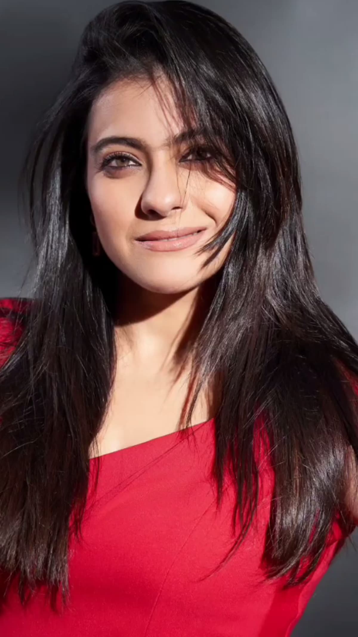 Kajol Paints The Town Red In High-Slit Gown, See Diva Welcome New Year ...