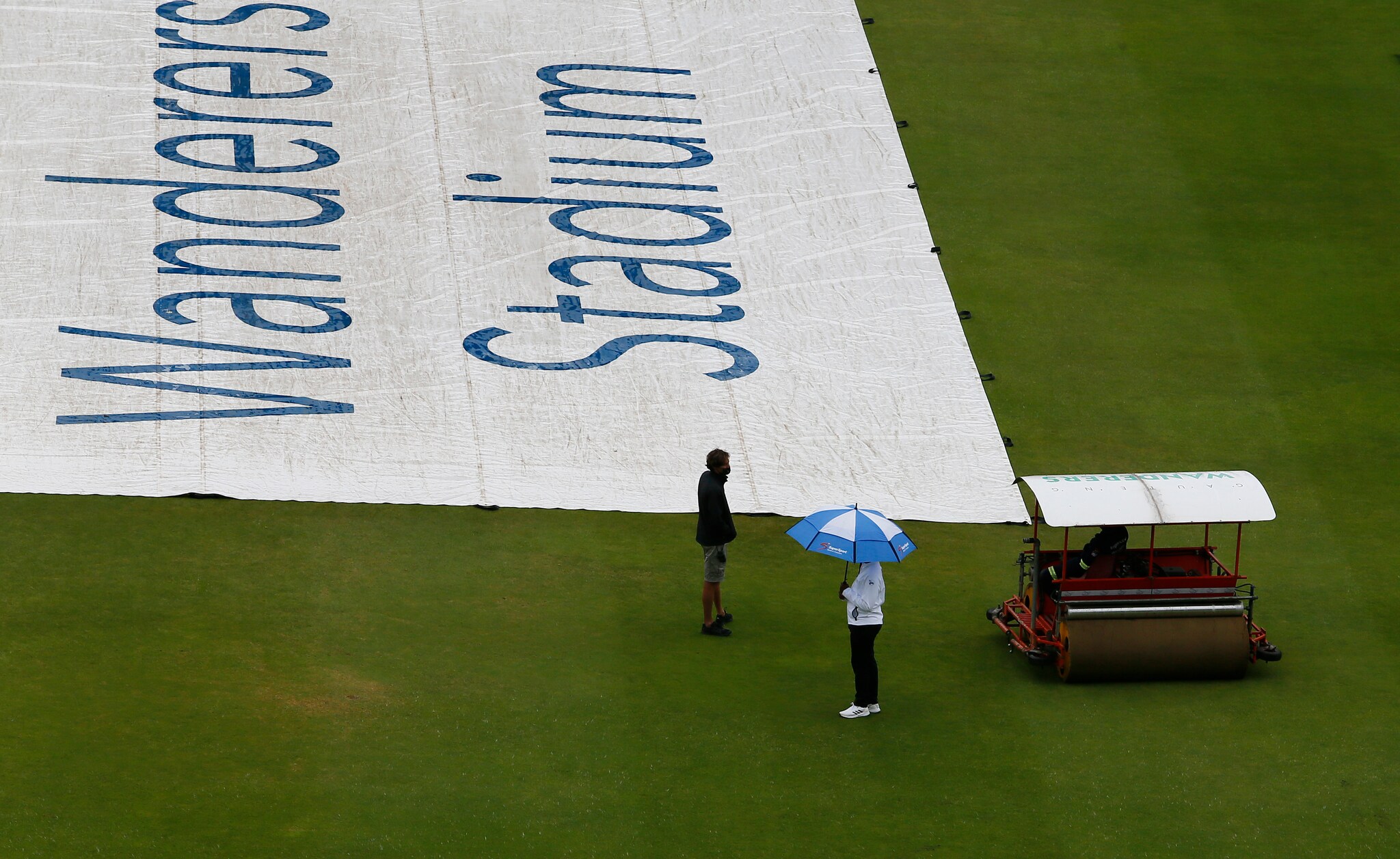 2nd Test, Day 4 in Pictures: South Africa Chase Down 240 to Draw Level ...