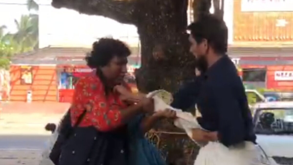 Kerala Activist Bindu Ammini, Who Entered Sabarimala, Attacked in ...
