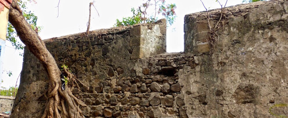 6 Mumbai Forts Heading for Restoration: What's Their History and What ...