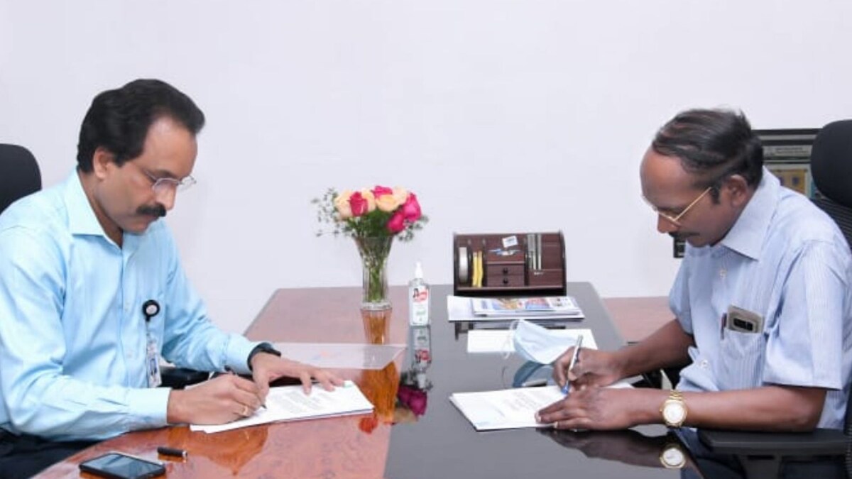S Somanath Takes Charge As ISRO Chief With K Sivan Stepping Down - News18