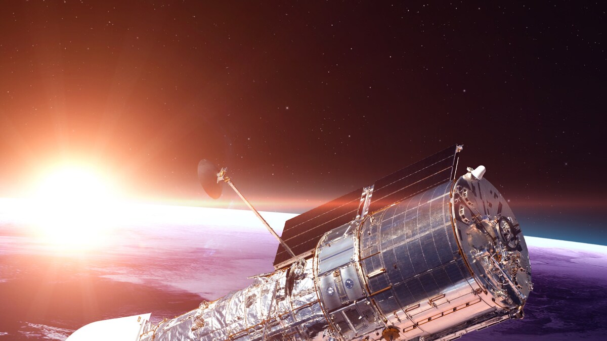 NASA's Hubble Telescope Completes 31 Years in Space - News18