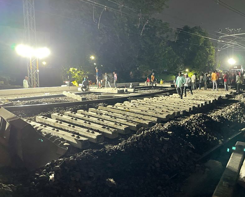 36 Hours Mega Block in Mumbai: Indian Railways Continues Infrastructure ...