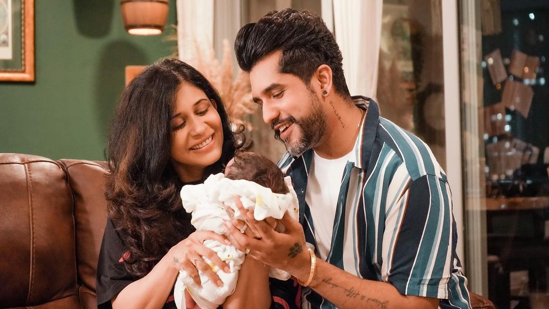 Kishwer Merchantt Shares Adorable Photo With Hubby Suyyash Rai And Son ...